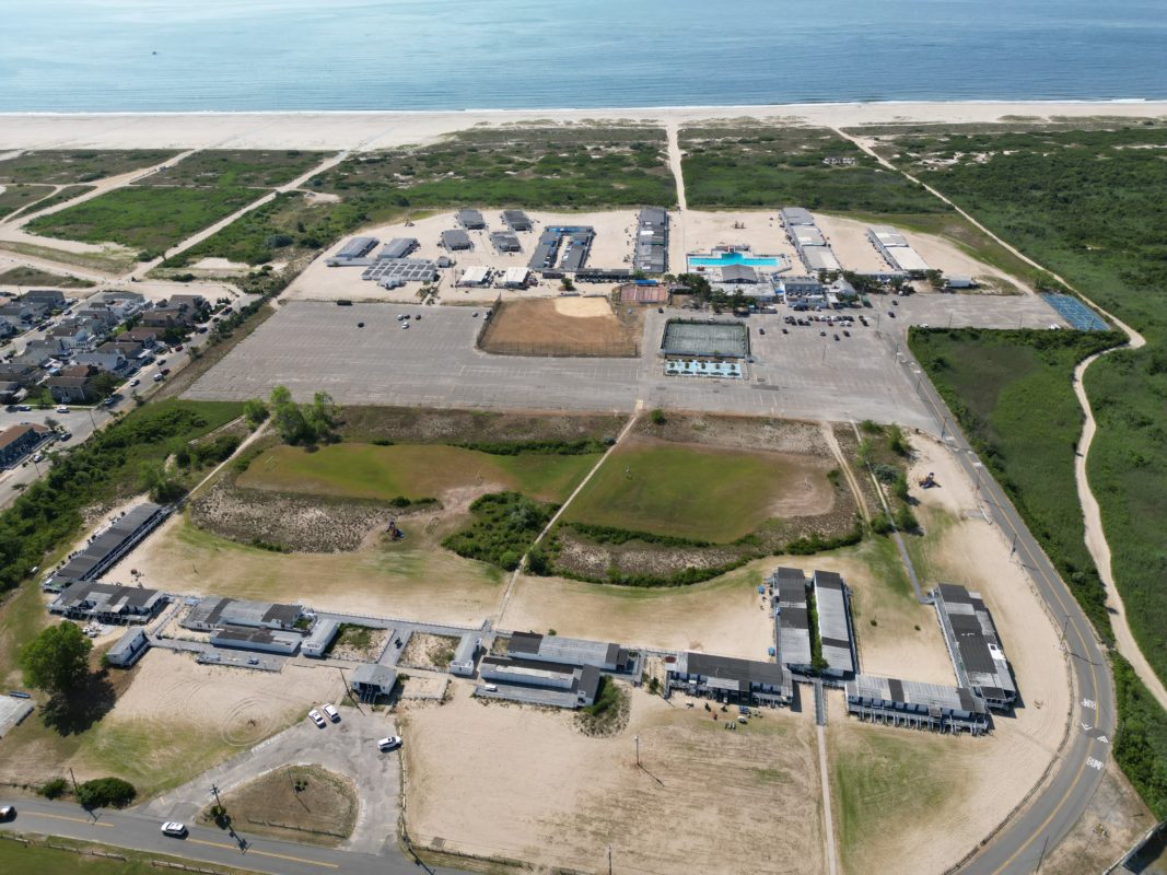 Gallery - Breezy Point Beach Club