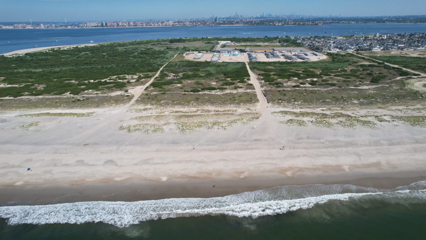 Gallery - Breezy Point Beach Club